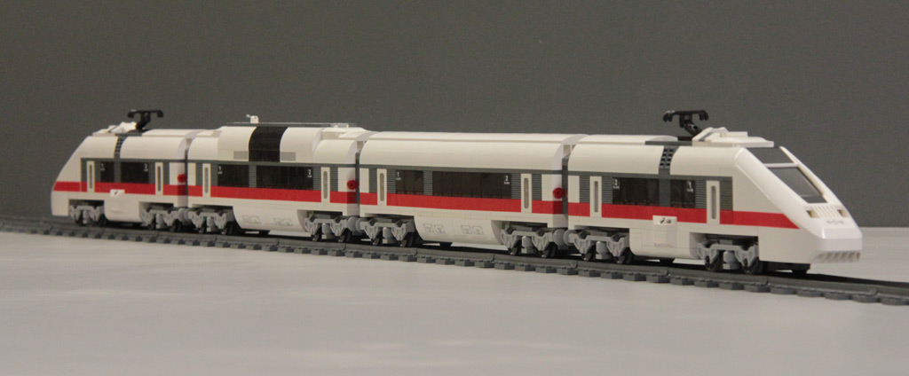 Lego ICE 7897 – Verlängerung von zwei Bausätzen zu einem Zug ...